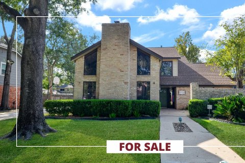 Meet Tom Hanson of CBS News Now, Based in Fort Worth, Texas