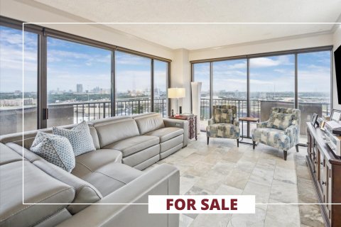 John Reed Dallas, a Lush Fitness Oasis in Preston Center