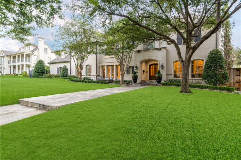 The Real Story of the Sakowitz Department Store Empire: A Look Back at ...