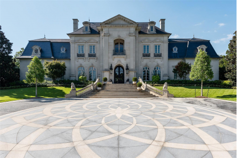 A Rare Look Inside Louis Vuitton's Hidden Away Texas Ranch in the ...