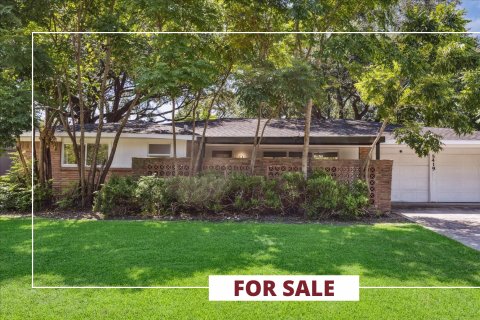 Meet Tom Hanson of CBS News Now, Based in Fort Worth, Texas